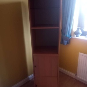 FreelyWheely: Freestanding storage unit