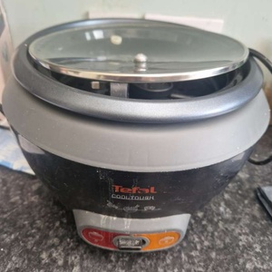 FreelyWheely: Teal Rice Cooker