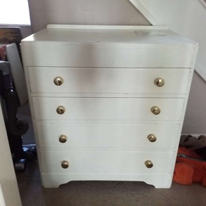 FreelyWheely: Chest of draws