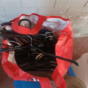 FreelyWheely: Free hangers