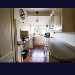 FreelyWheely: Kitchen