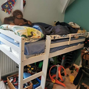 FreelyWheely: Midsleeper beds (two)