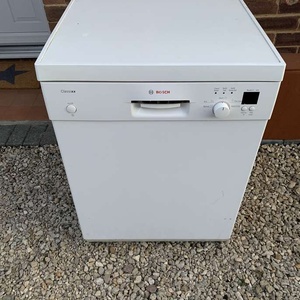FreelyWheely: Bosch Dishwasher