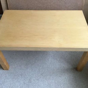 FreelyWheely: Rectangular coffee table