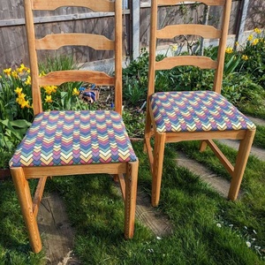 FreelyWheely: Dining chairs