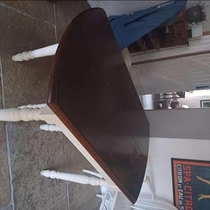 FreelyWheely: Extendable Cherry Dining Table