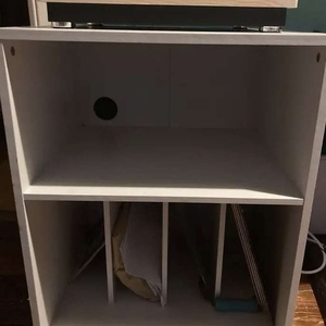 FreelyWheely: Record player cabinet