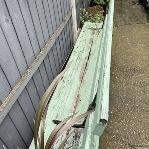 FreelyWheely: Garden Bench