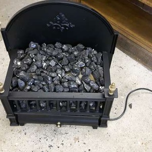 FreelyWheely: Coal effect electric fire