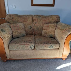 FreelyWheely: 2 person and 3 person sofas