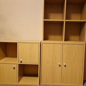 FreelyWheely: Bookcase/shelves