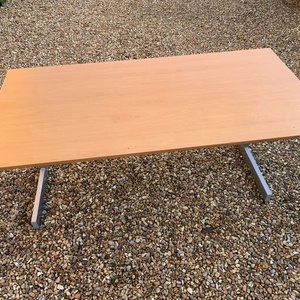 FreelyWheely: Study Desk