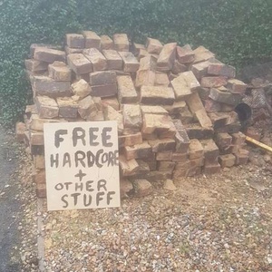 FreelyWheely: Bricks and hardcore in toddington