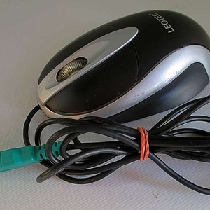 FreelyWheely: 'Leotec' Wired USB Desktop or LapTop PC Computer Optical Mouse - Silver & Black