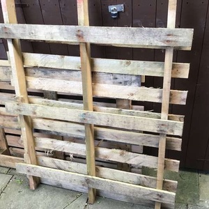 FreelyWheely: 3 pallets