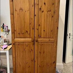 FreelyWheely: Wardrobe