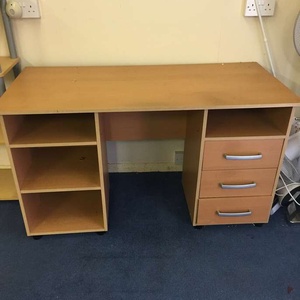 FreelyWheely: Study Desk