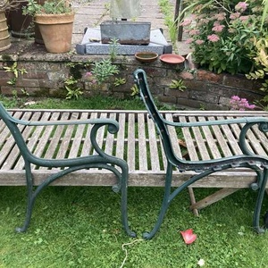 FreelyWheely: Garden Bench Project
