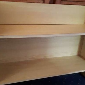 FreelyWheely: Shelf unit.