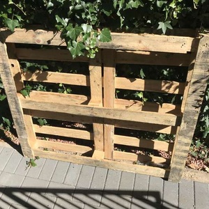 FreelyWheely: Free pallet up for grabs