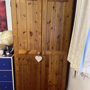 FreelyWheely: Wardrobe