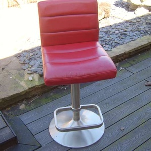 FreelyWheely: Red gas lift adjustable height chair WORTHING