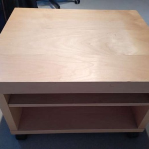 FreelyWheely: Coffee table