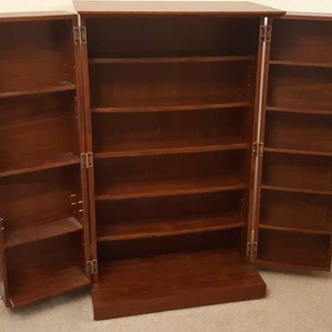 FreelyWheely: CD and Video Storage Unit