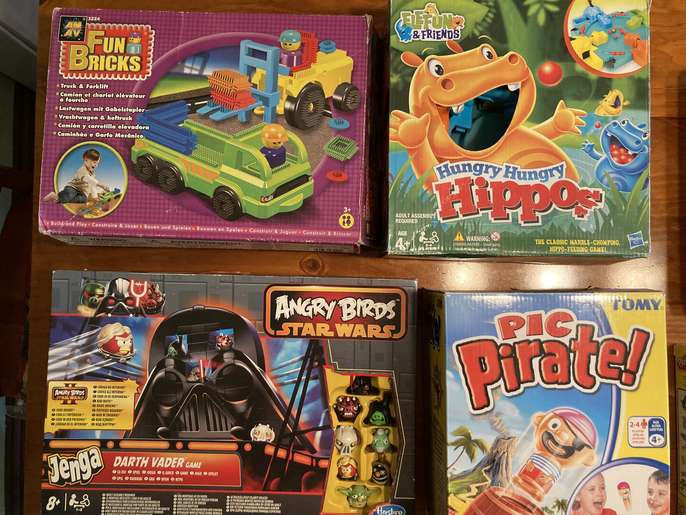 FreelyWheely: Various Board Games etc.