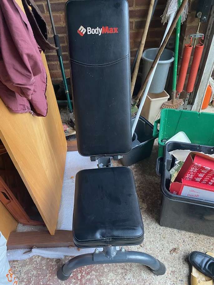 FreelyWheely: BodyMax Utility Exercise Bench - Good Condition - Collect BR1