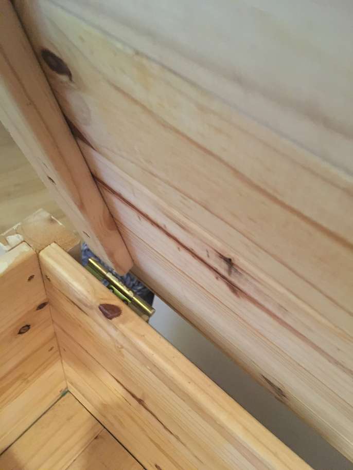 FreelyWheely: Painted pine box