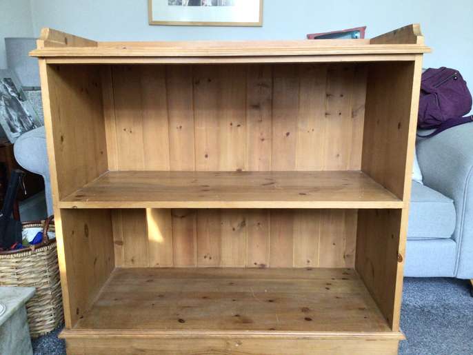 FreelyWheely: Shelf unit