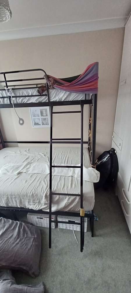 FreelyWheely: loft bed