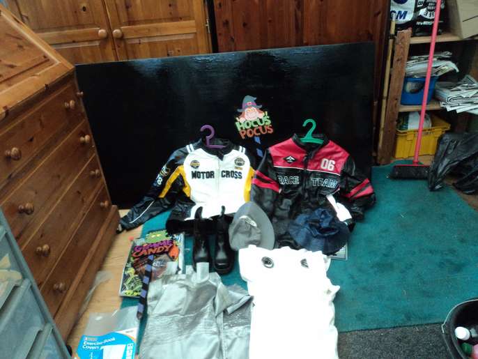 FreelyWheely: Boot fair items