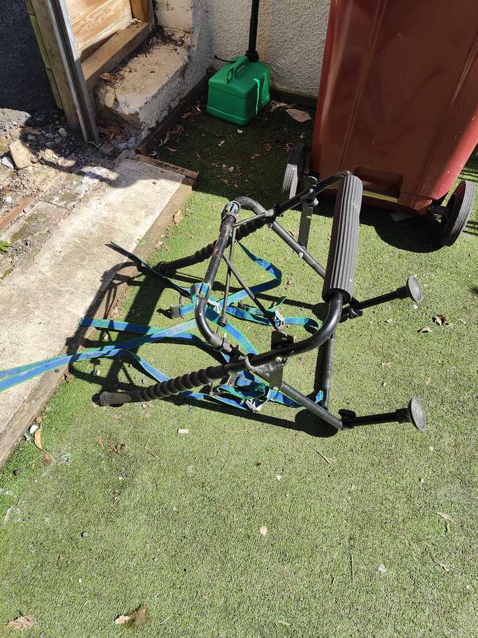 FreelyWheely: Car Bike