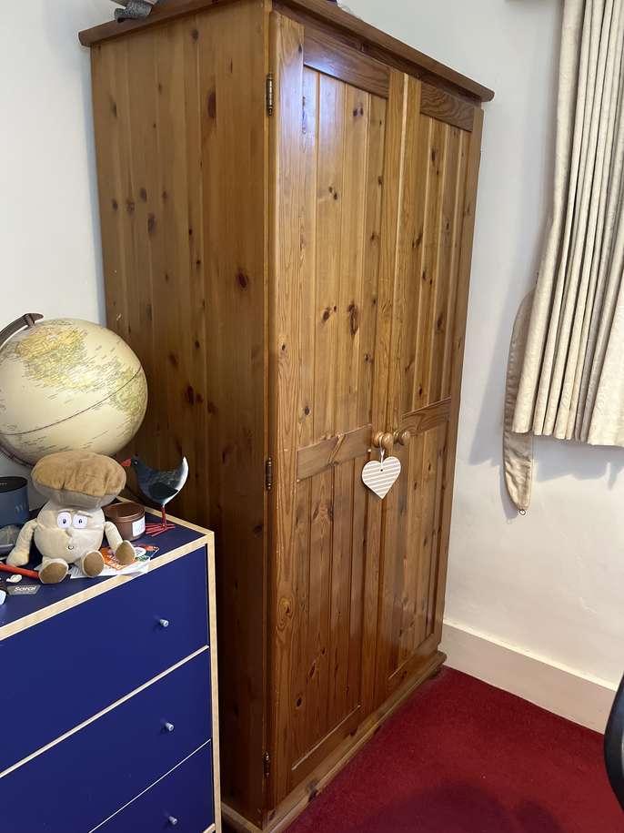 FreelyWheely: Wardrobe