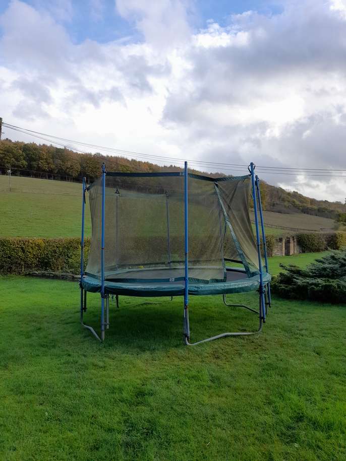 FreelyWheely: Jumpfree Royale 3m/10ft Trampoline