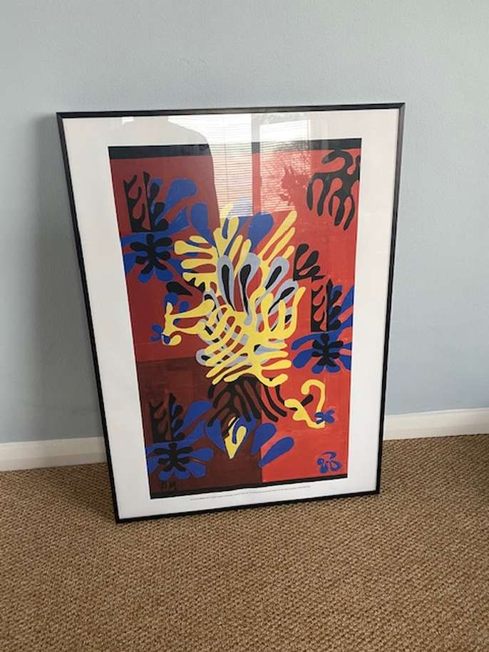 FreelyWheely: Large black picture frame (with print)