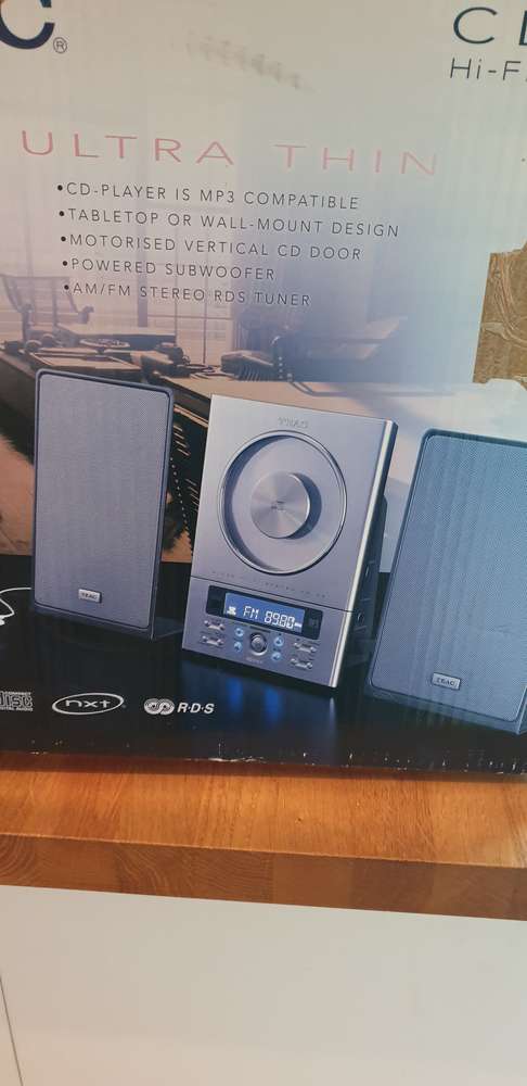 FreelyWheely: TEAC CD sound system