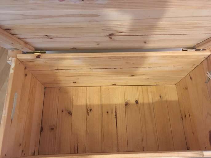 FreelyWheely: Painted pine box