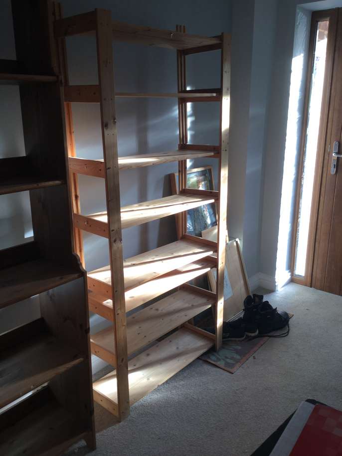 FreelyWheely: Shelving units