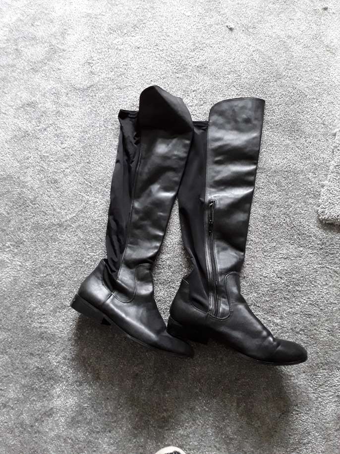 FreelyWheely: Knee length boots
