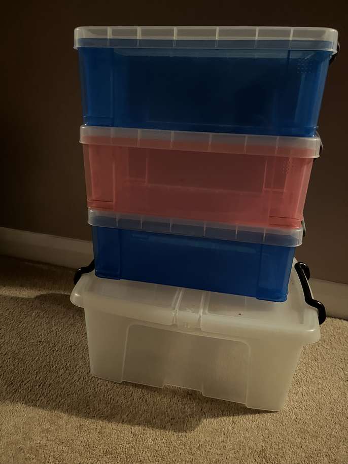 FreelyWheely: Plastic storage boxes