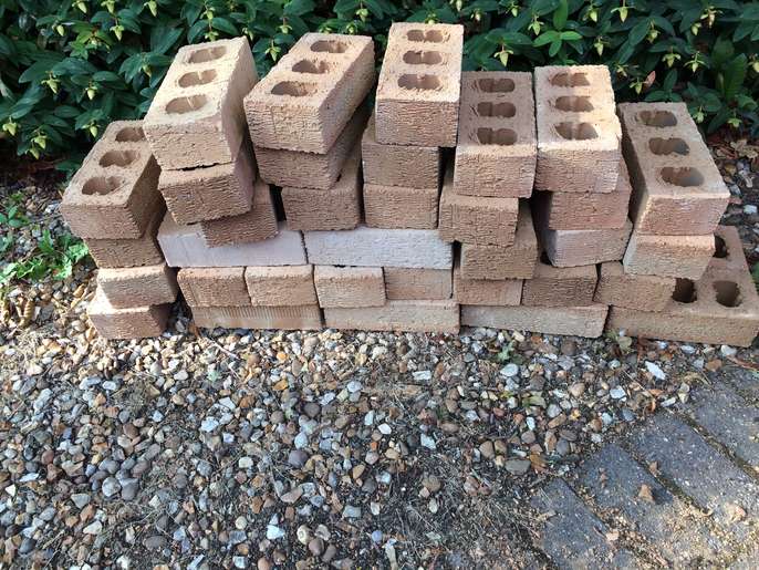 FreelyWheely: Bricks