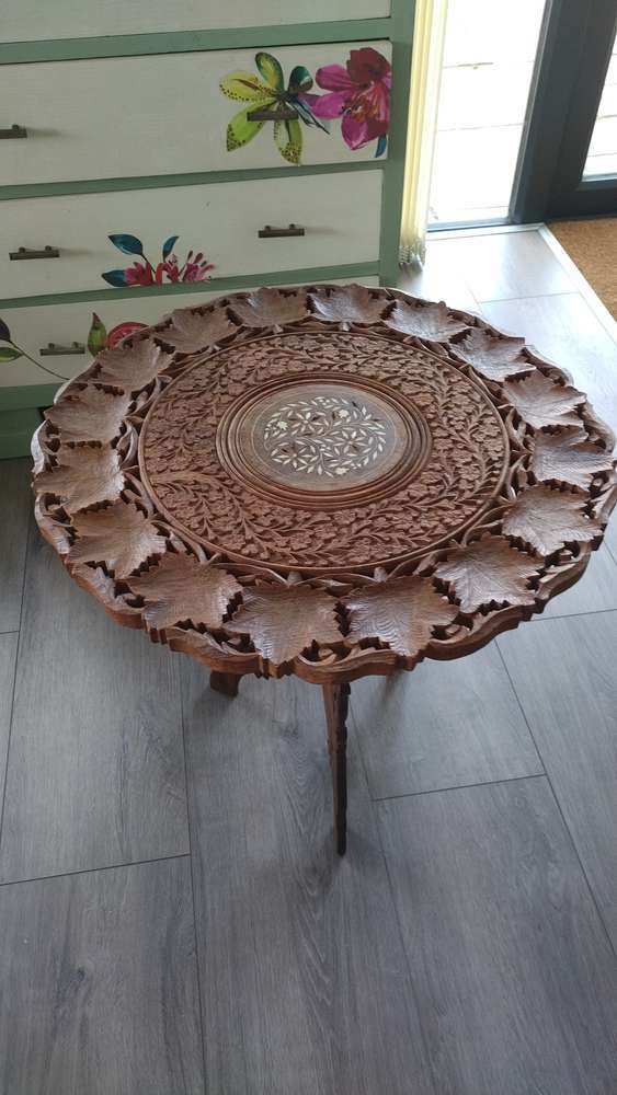 FreelyWheely: Coffee table
