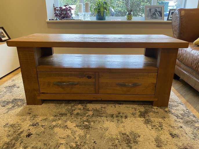 FreelyWheely: TV Unit