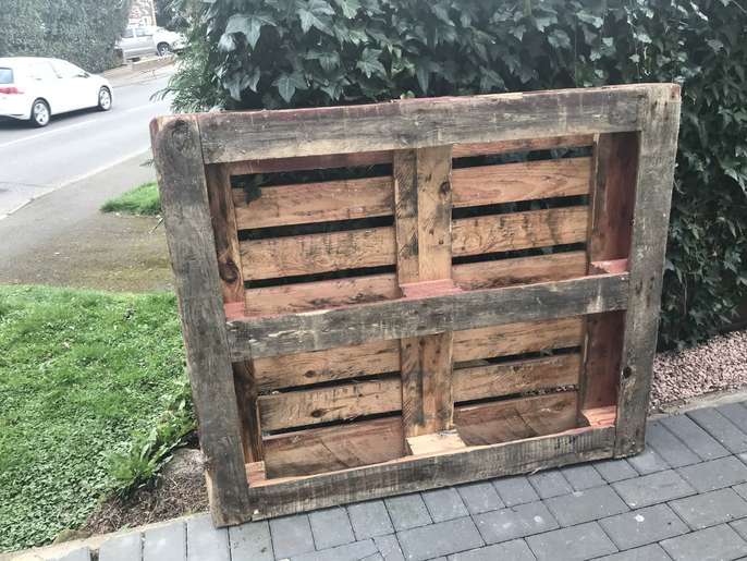 FreelyWheely: Pallet