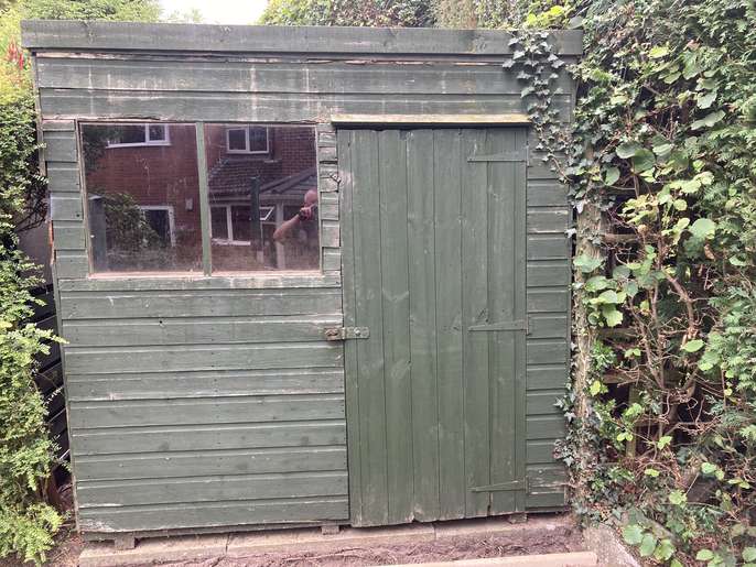 FreelyWheely: Garden shed