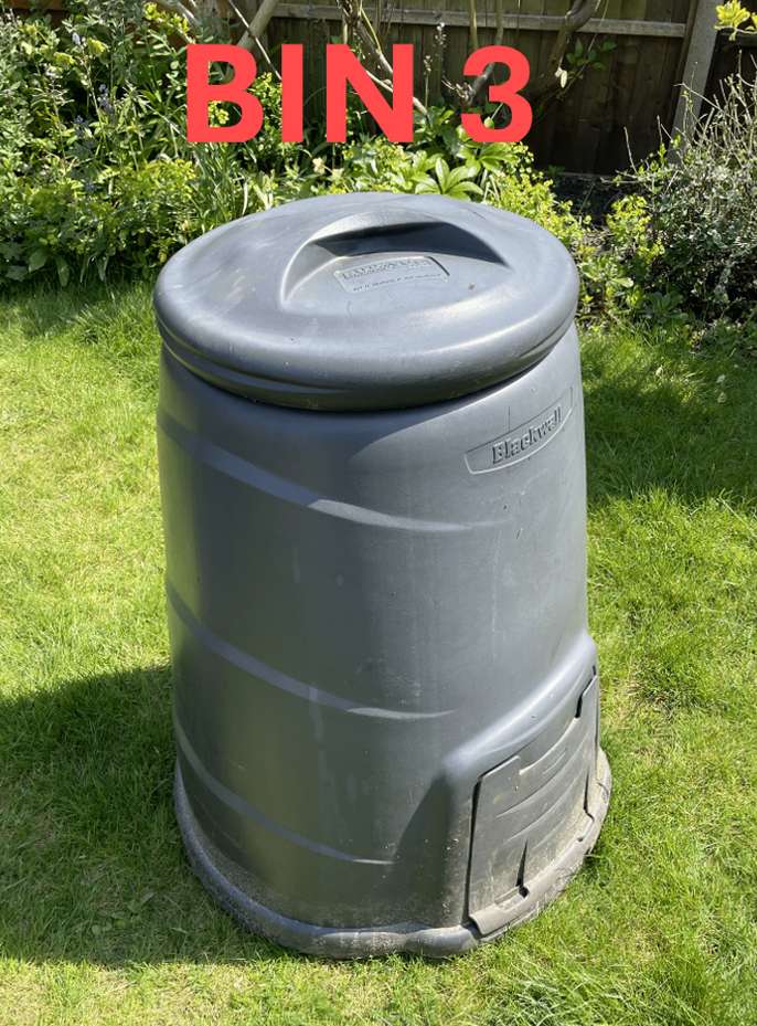 FreelyWheely: Garden Compost Bins (x2)