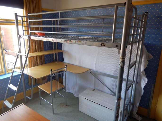 FreelyWheely: Metal Bunk Bed with Desk below